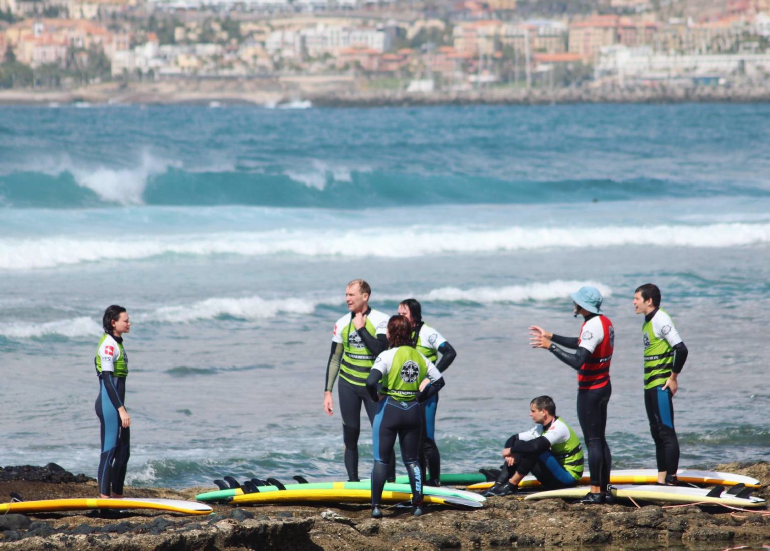 Getting ready for surfing in urban environment - Tenerife Surf Point